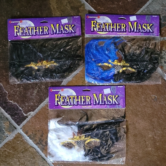 Creepy Creatures | Holiday | Vintage 9s Creepy Creatures Feather Mask ...
